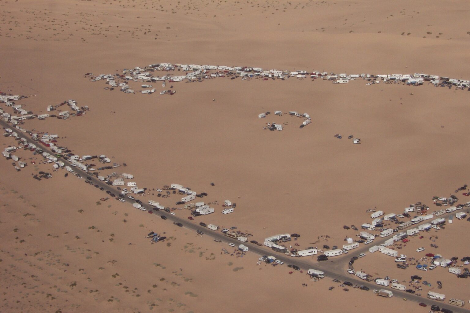 Discover Glamis: Best Camping Locations - Glamis Sand Dunes